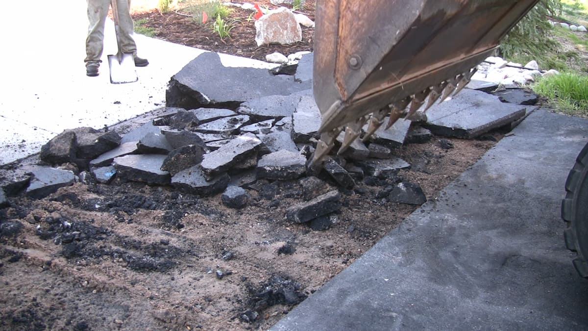 Asphalt Paving Services - Concrete Contractor Toronto